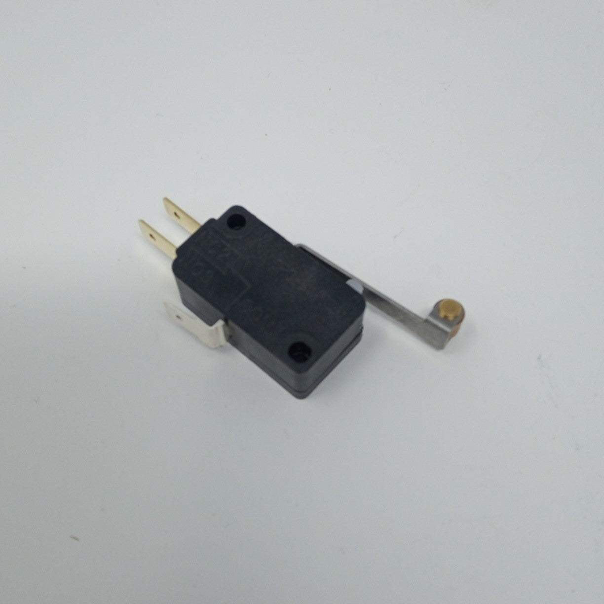 Snap Switch Enclosed SPDT – The Games Room Company